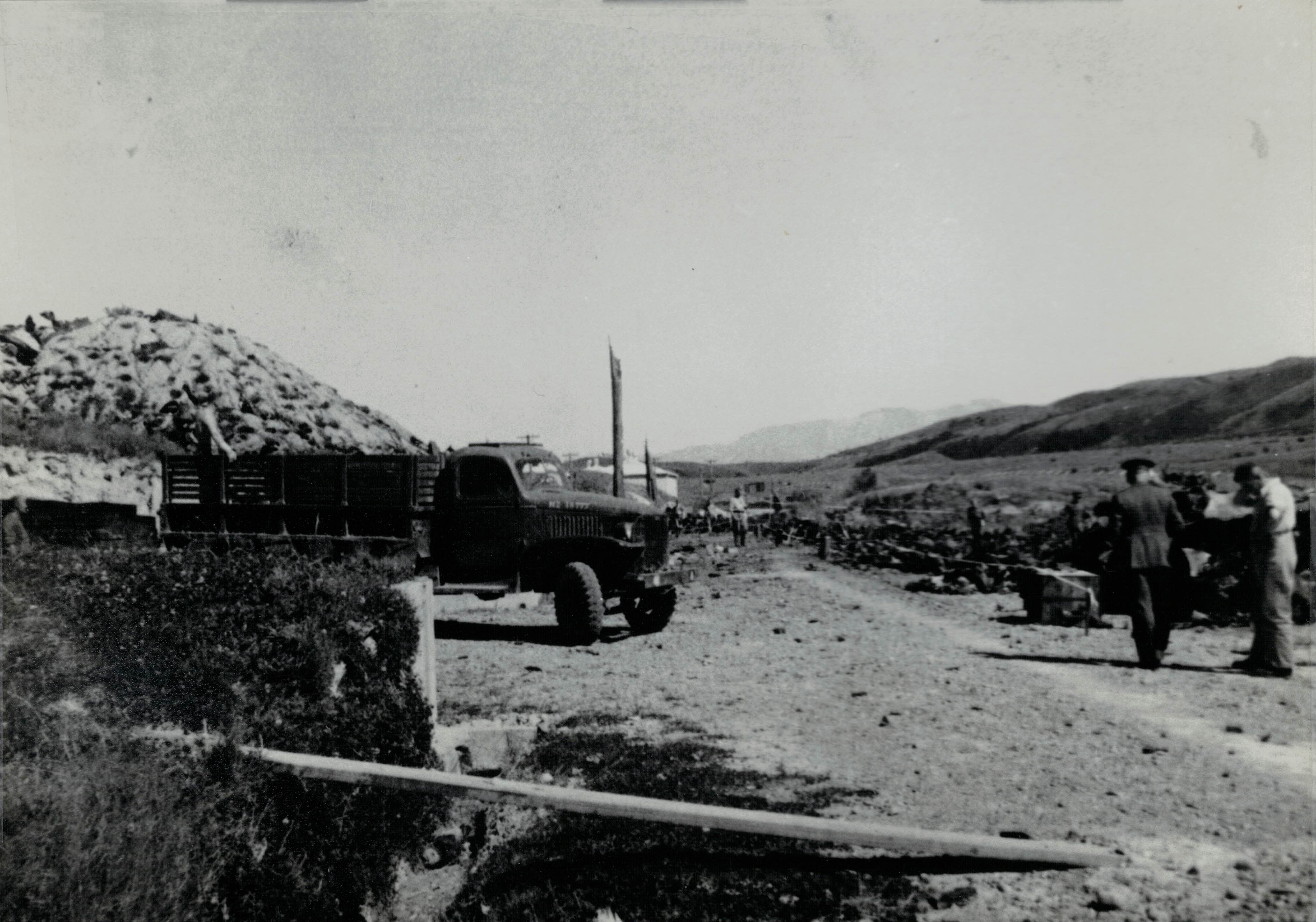 Glenntunnel 2 | "To the Warriors Their Arms"