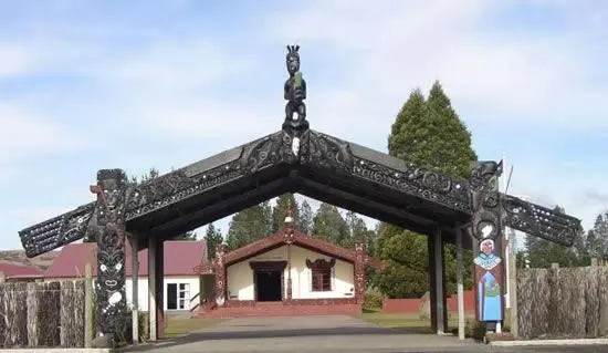 The identity of Ngāti Tumatauenga | "To the Warriors Their Arms"